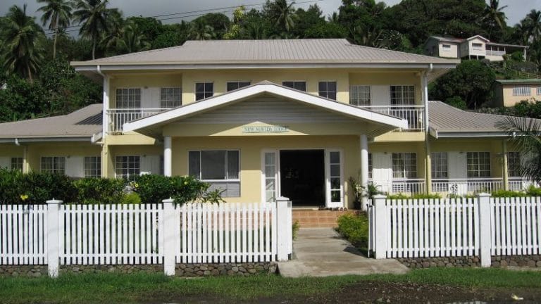 New Mavida Lodge, accommodation in Levuka, Fiji Islands